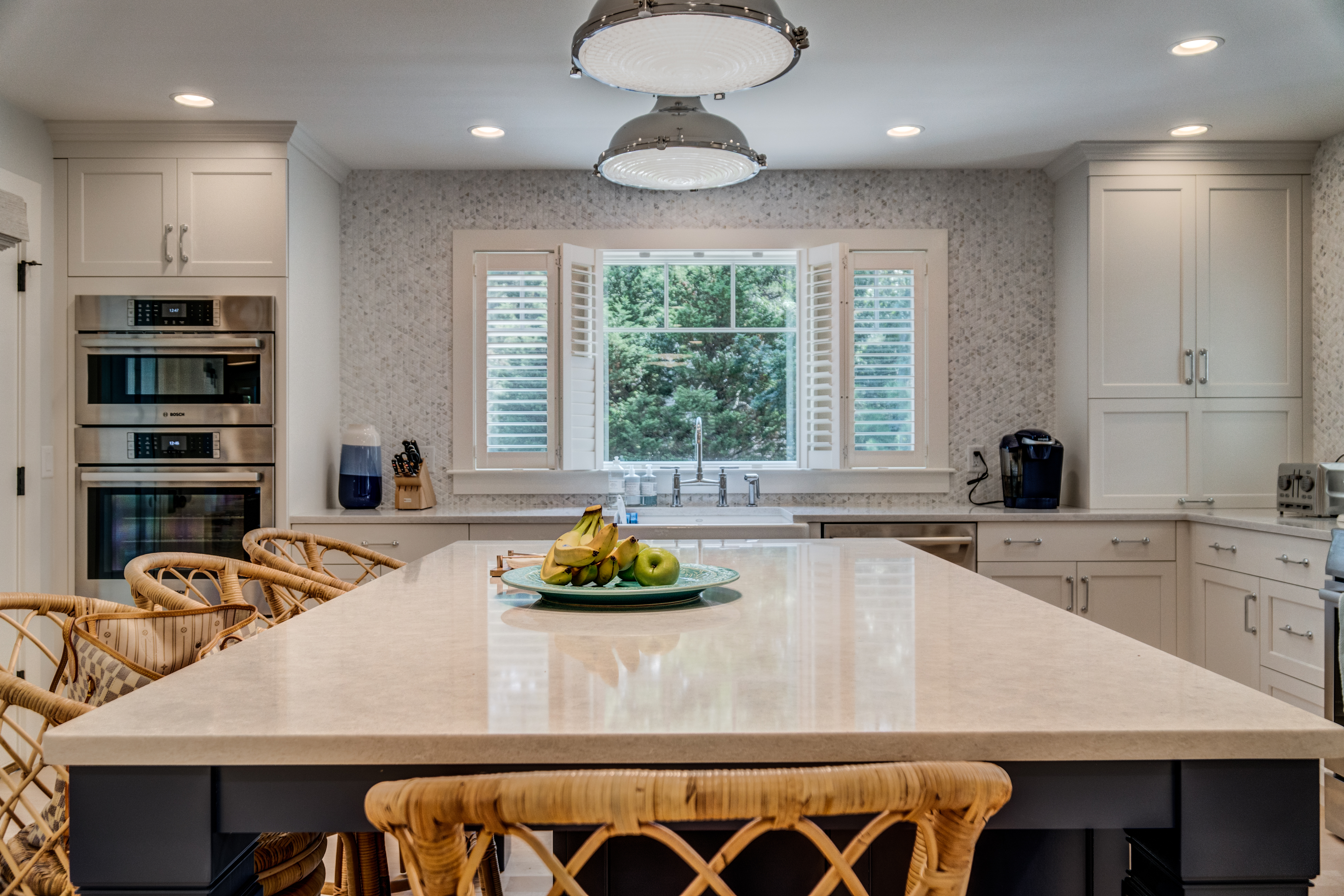 Coastal Decorating Ideas: Transforming Your CAPE COD Home with Coastal ...